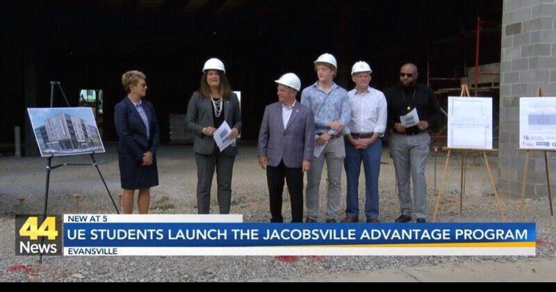 UE Students Launch Program To Help Local Businesses | Indiana | wevv.com