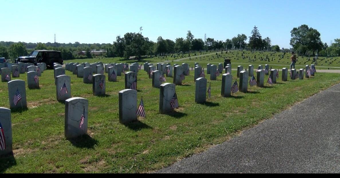 Memorial day Service Held at Locust Hill Cemetery | News | wevv.com