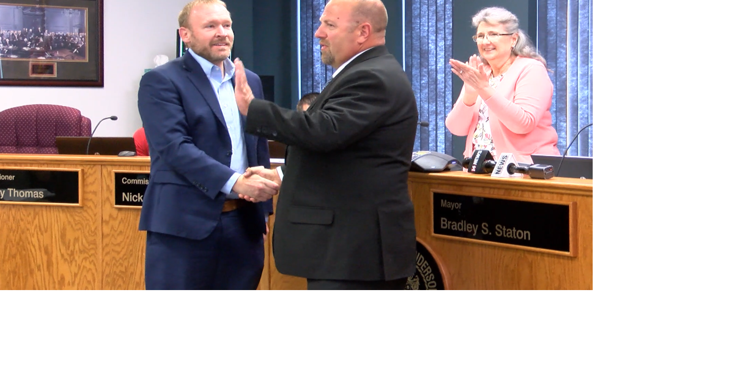 Billy Bolin officially sworn-in as Chief of Henderson Police on Tuesday ...