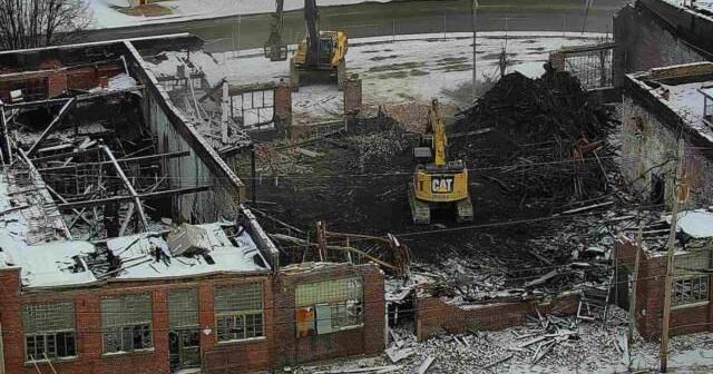 Demolition work underway on old Pearl Cleaners building in downtown ...