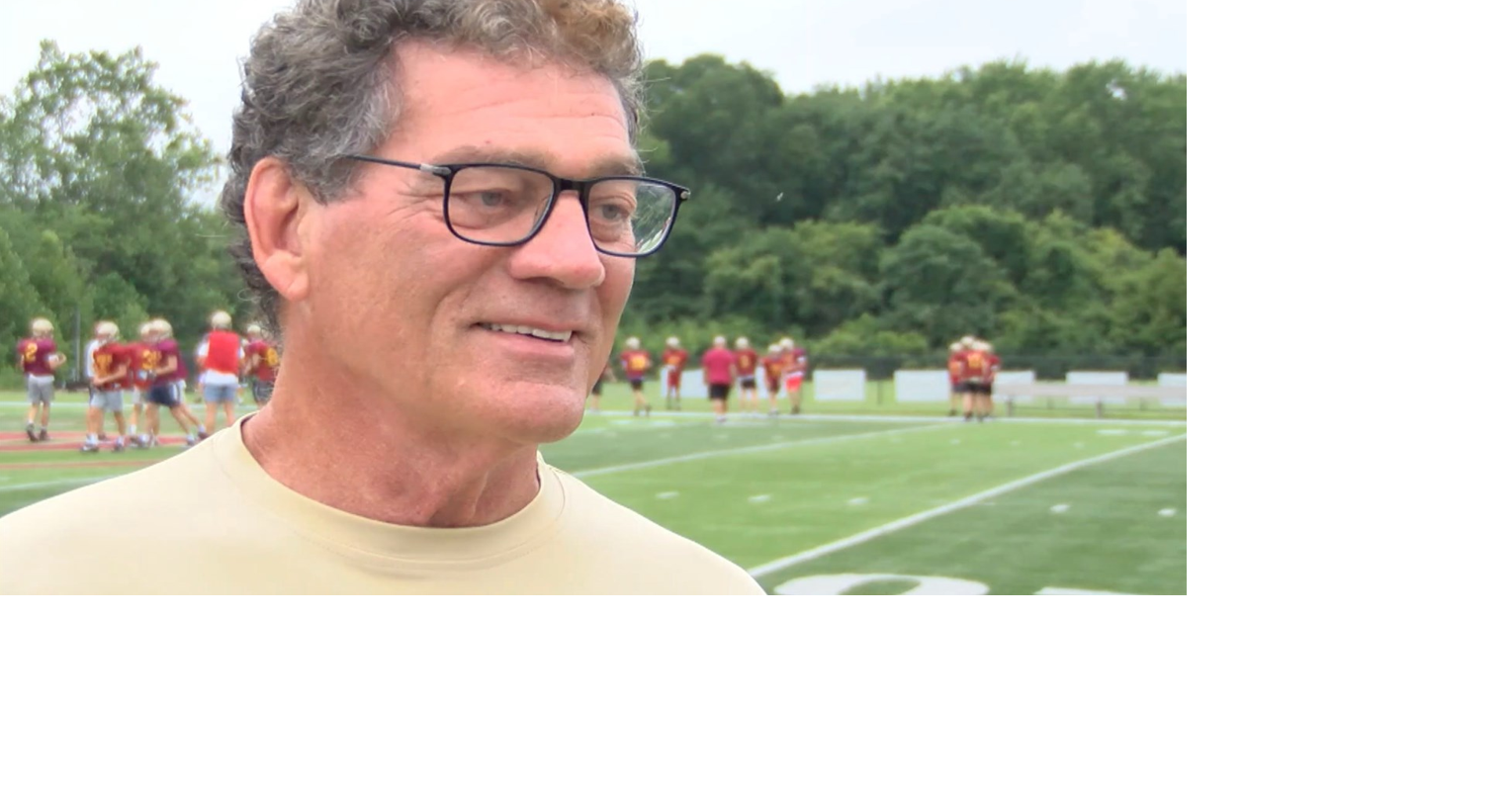 Mater Dei's Mike Goebel wins National Coach of the Year | Sports | wevv.com