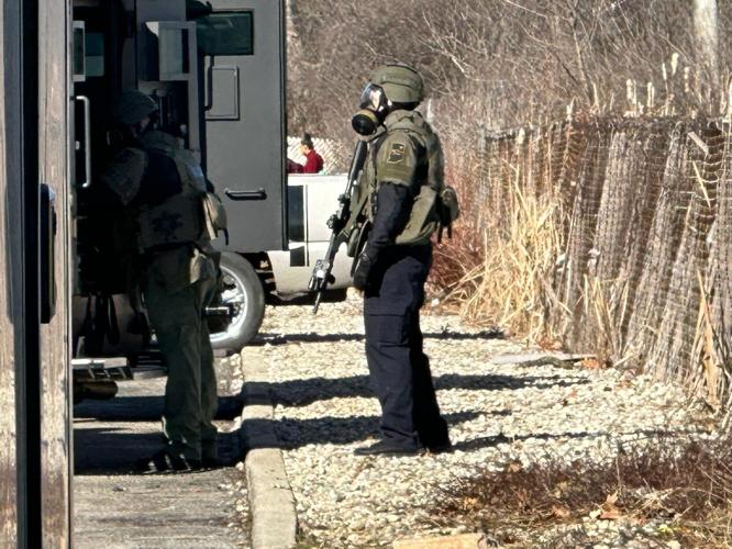 Man barricaded in West Coliseum hotel arrested | News | wfft.com
