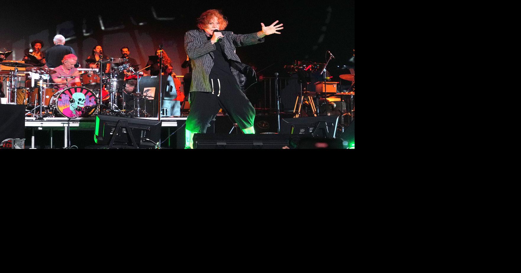 Danny Elfman performs 'Simpsons' theme and more at Coachella | Entertainment | wfft.com