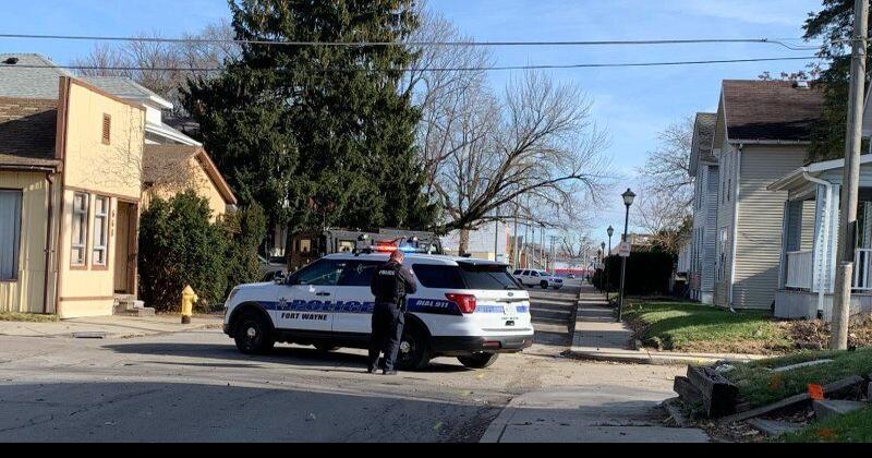 Fort Wayne police searching for man after High Street standoff ...
