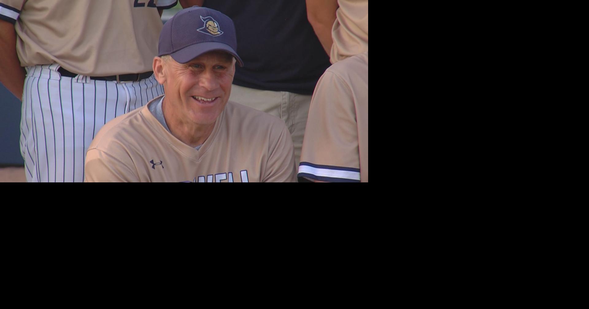 Dave Goodmiller steps down as head coach | High School | wfft.com