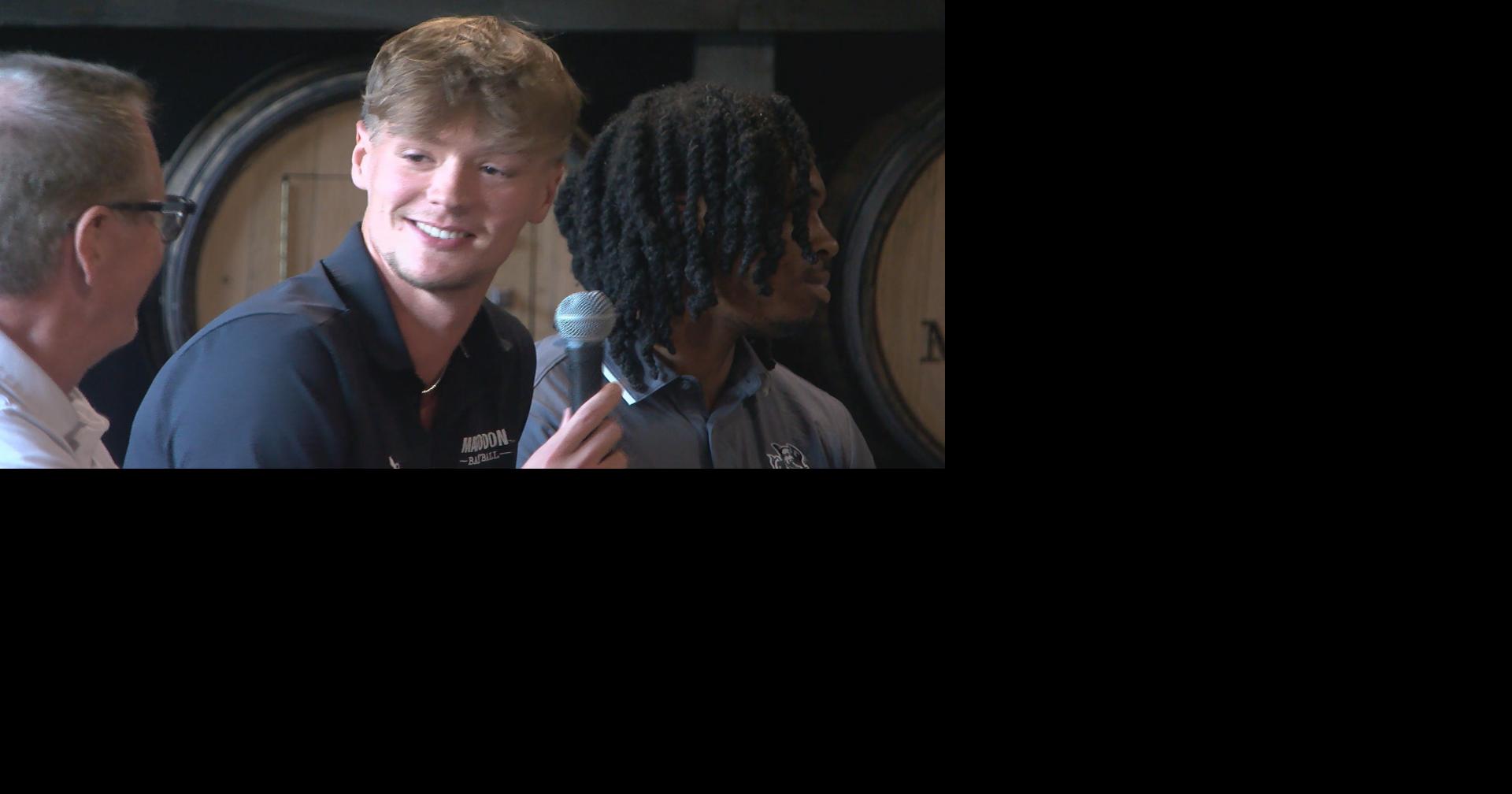 Fans get to know PFW players at the Mastodon Mixer | Entertainment ...