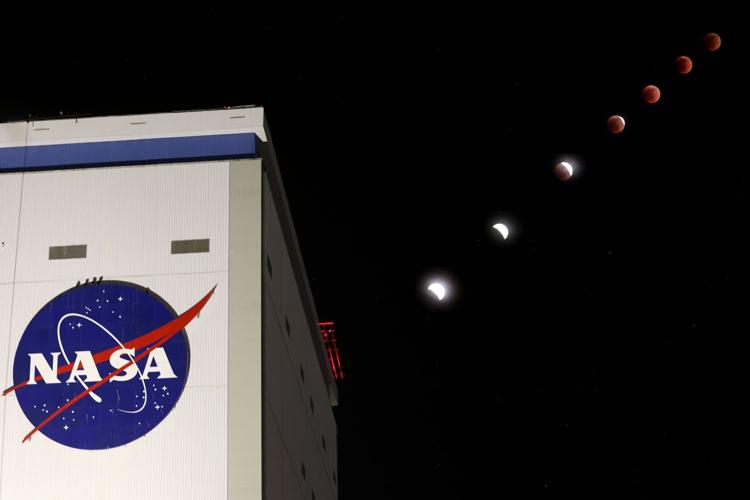 How to see the moon turn red during March’s total lunar eclipse ...
