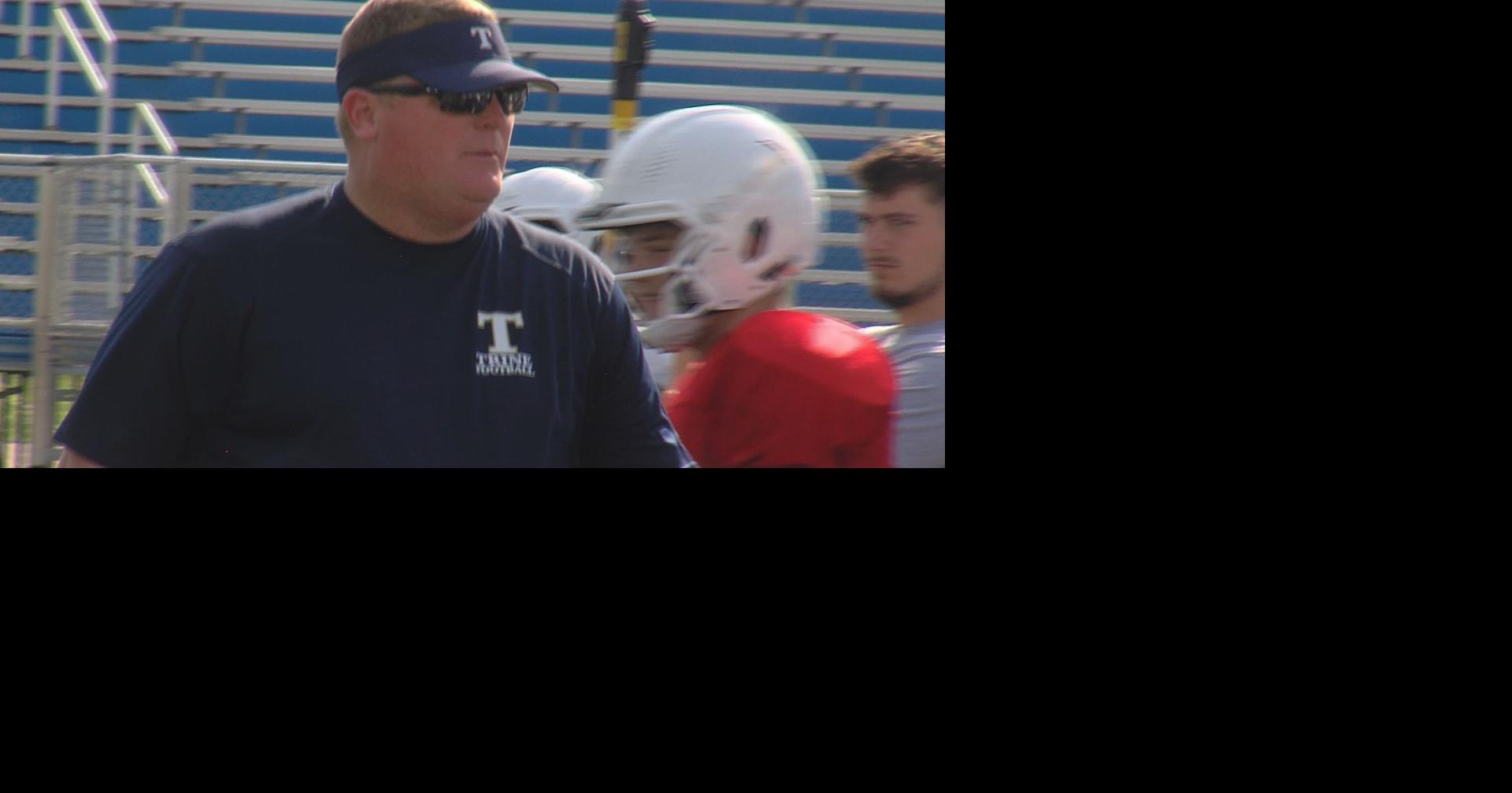 Trine football kicks off 2022 season | College Sports | wfft.com