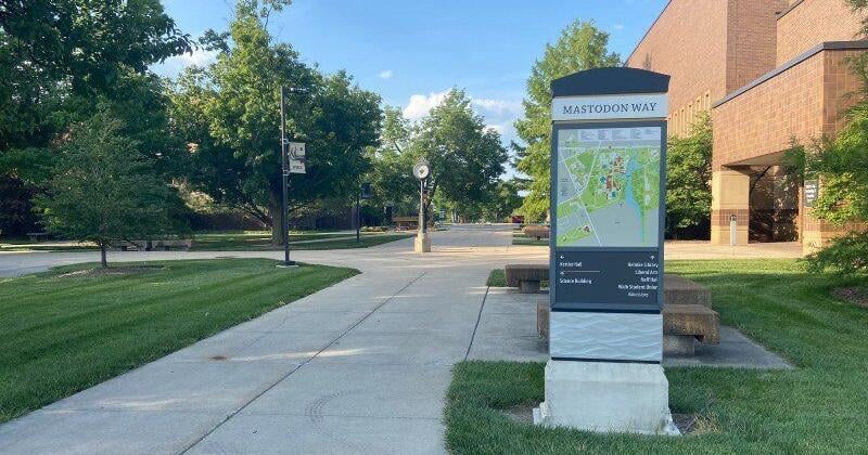 Purdue Fort Wayne scales back indoor face mask requirement for campus ...