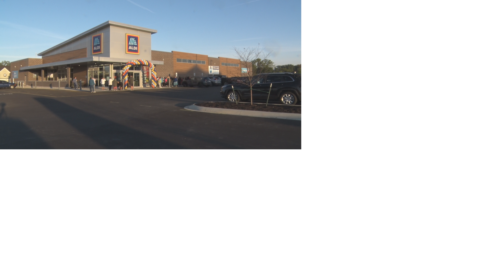 ALDI opens store on Dupont Road | Local | wfft.com