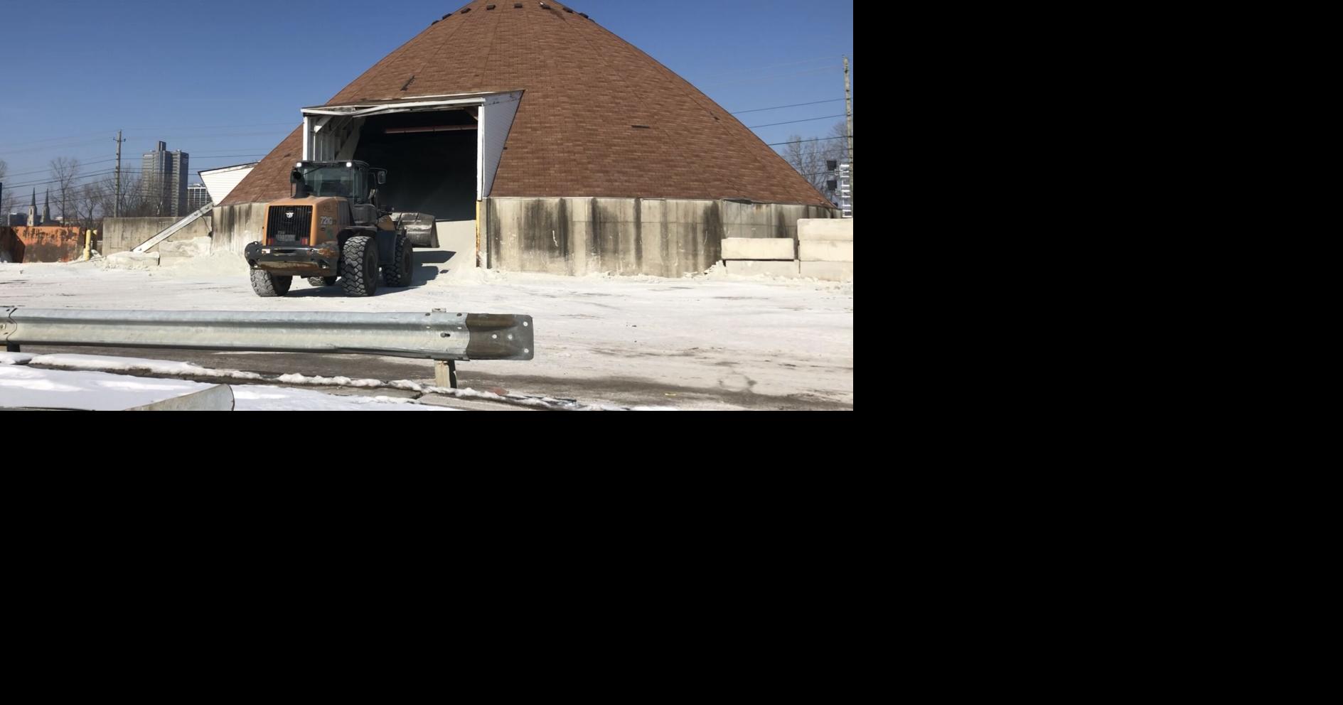 Fort Wayne Street Department prepares for severe snow storm | Local ...