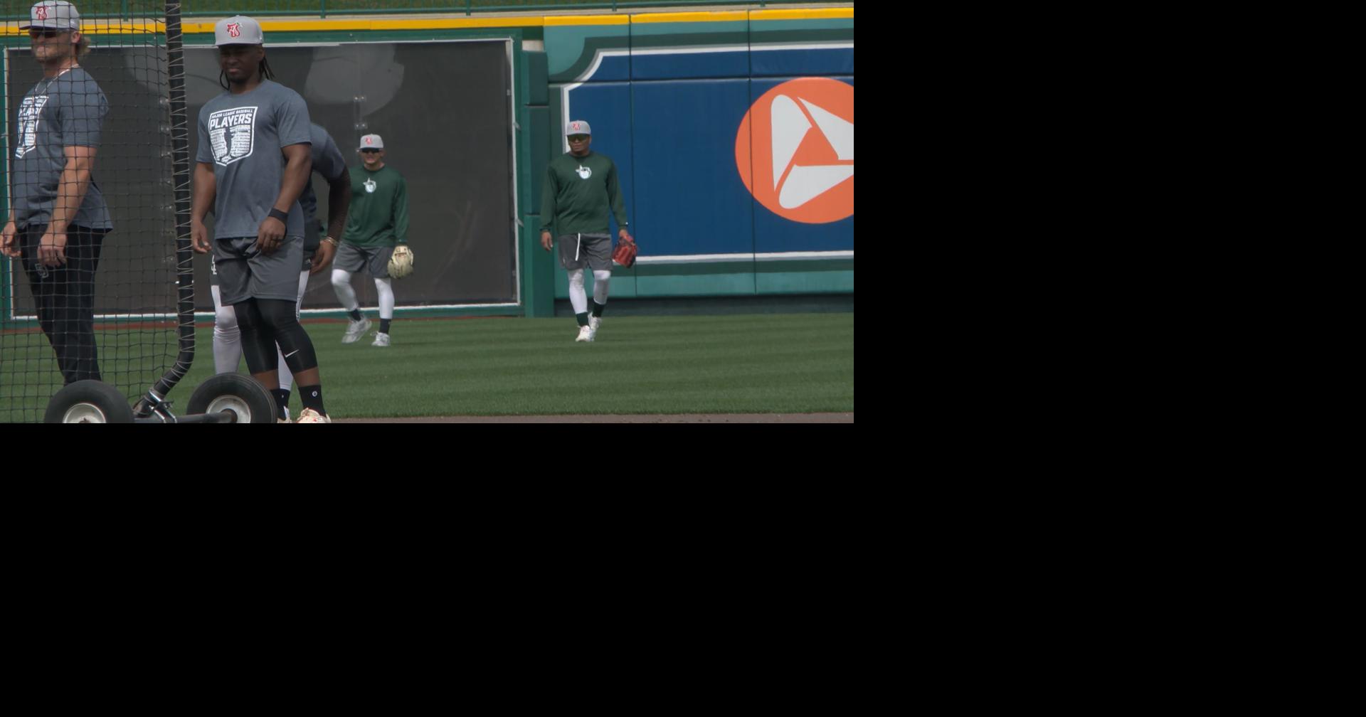 TinCaps hold first practice ahead of new season | TinCaps | wfft.com