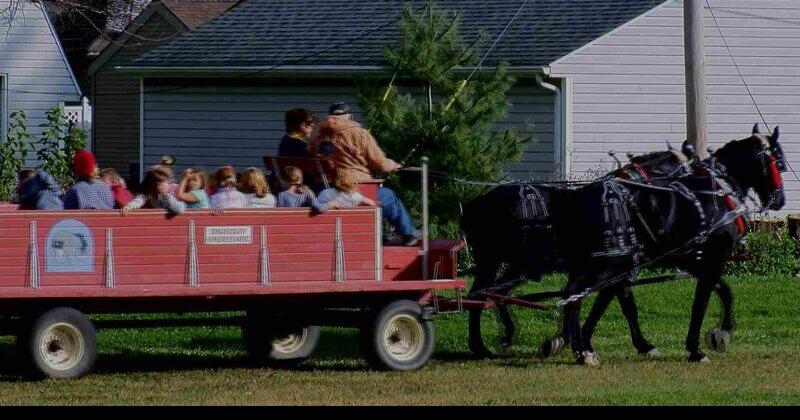 Huntertown Elementary School celebrates fall with a Fall Festival ...