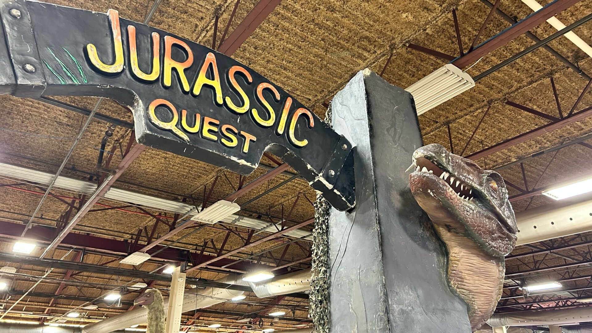 Jurassic Quest roaring into Allentown with realistic dinosaurs ...