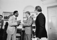 1977: Jimmy Carter and Pele | | wfmz.com