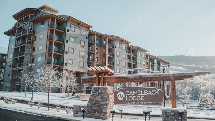 Eat, Sip, Shop: New 'Mallard' restaurant takes flight with world ...