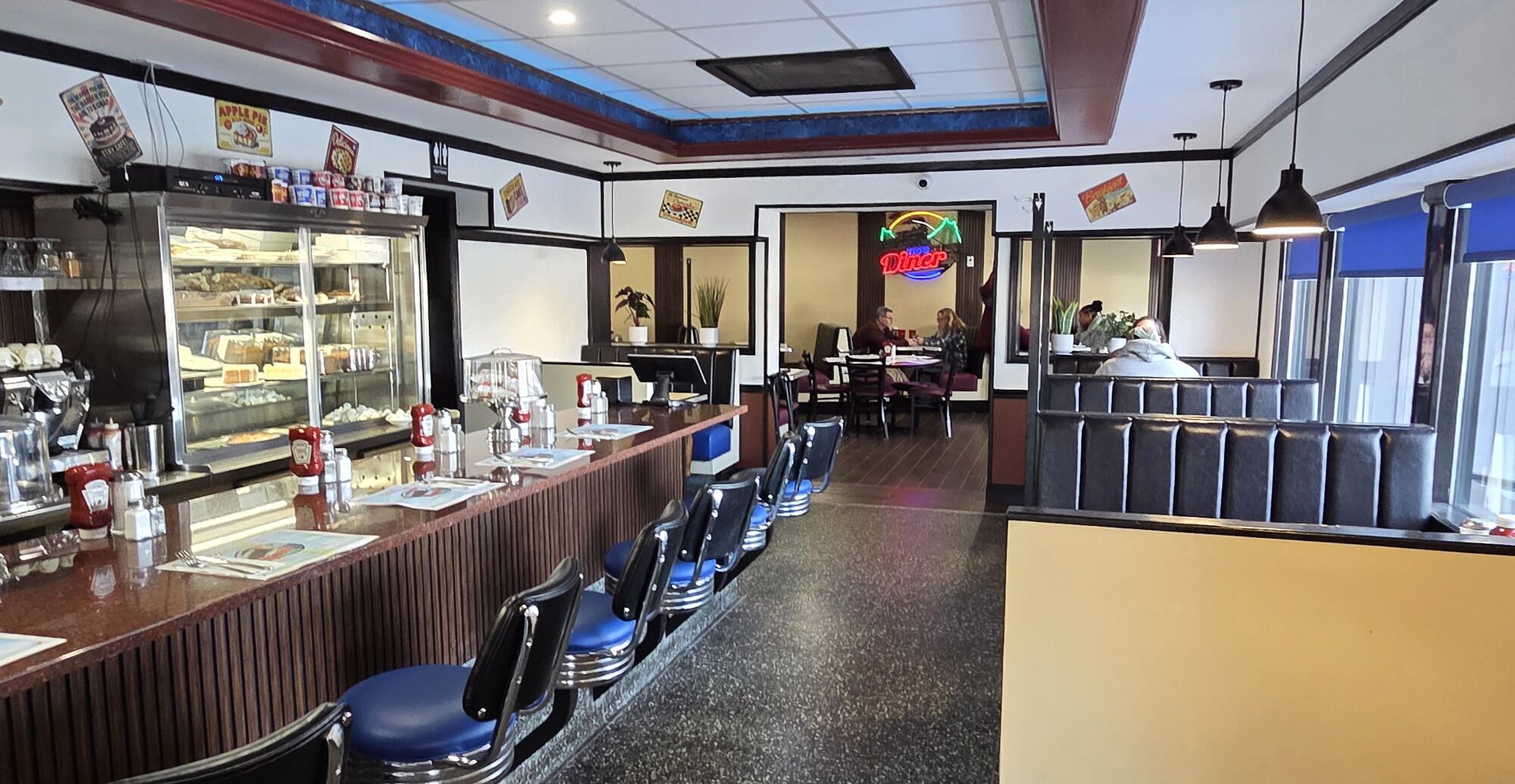 Eat, Sip, Shop: Region’s newest diner serving up ‘tasty options for ...