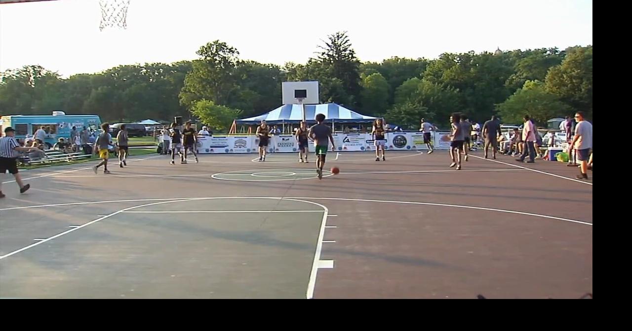 Athletes brave the heat at Bash at the Beach basketball tournament ...
