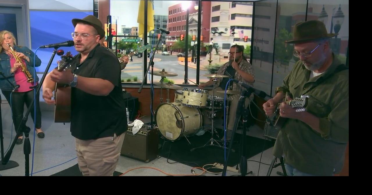 Reporter Tom Rader performs with band Handsome John Pruitt on 69 News ...