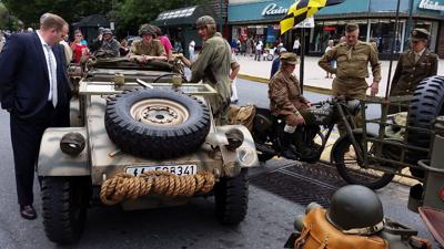 25th World War II Weekend begins with invasion, liberation of downtown ...
