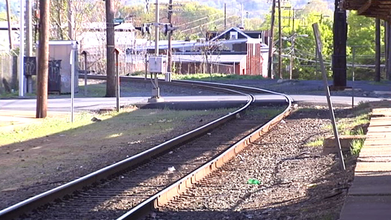 Push for passenger rail facing new funding questions | Local Government ...