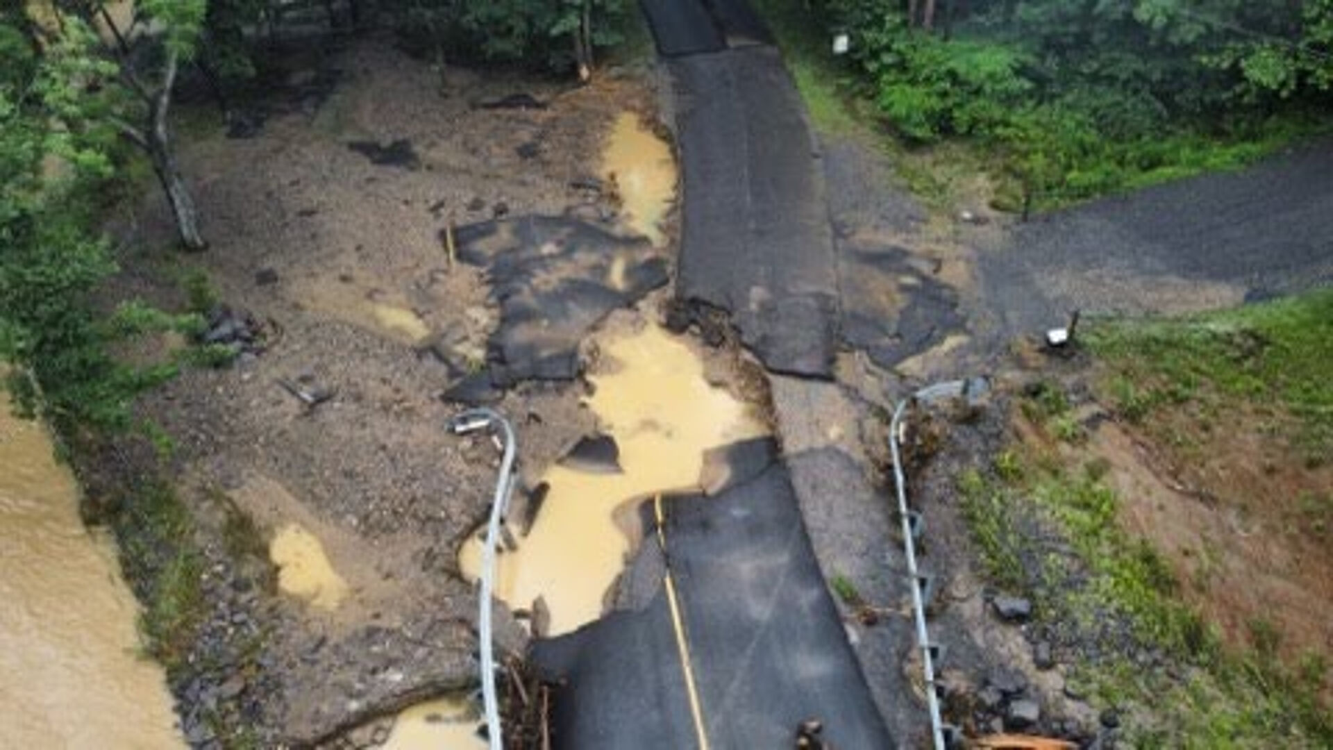 Heavy rain causes flooding in Bushkill Park in Forks Twp. | Lehigh ...