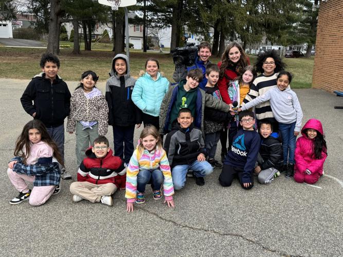 Washington Boro schools welcome 'buddy benches' to promote kindness ...