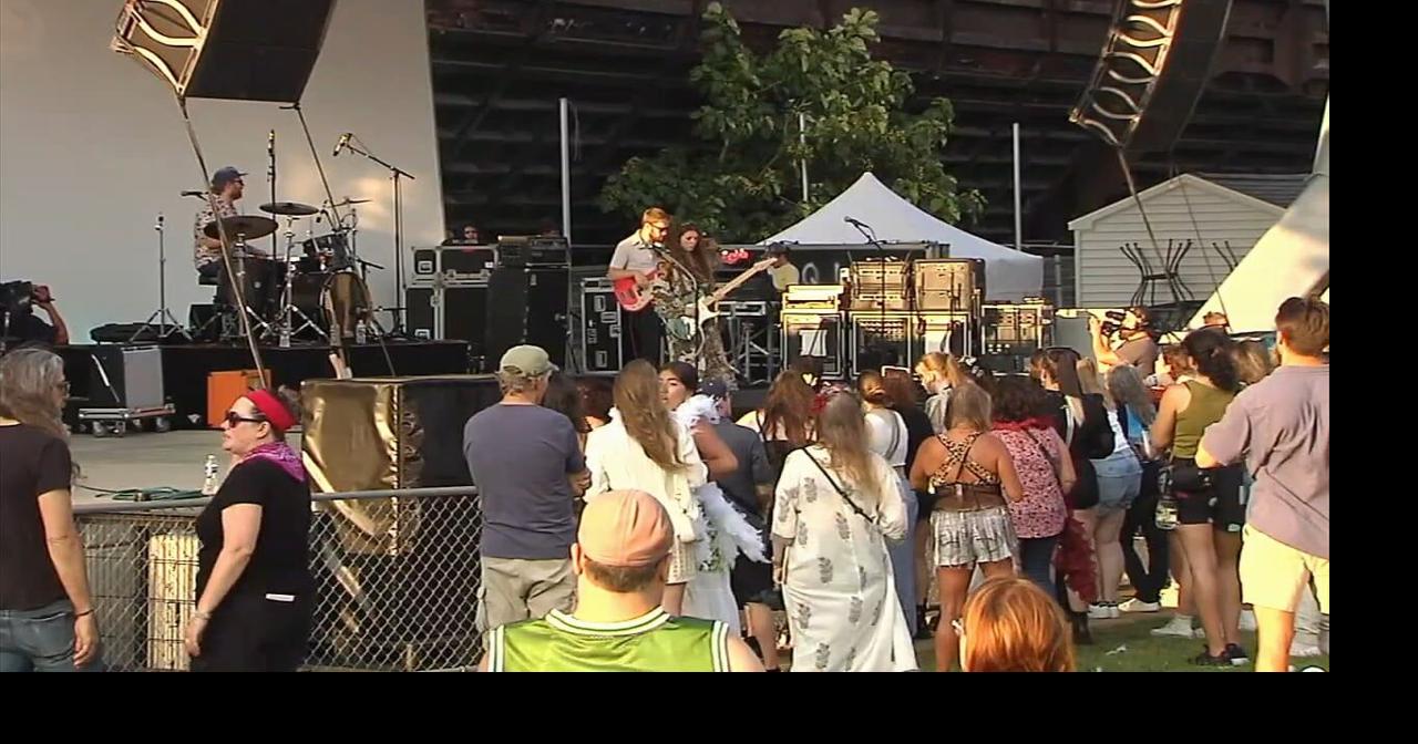 'This place is amazing!': Music fans check out Musikfest preview night ...