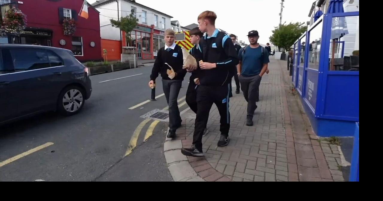 What the Tech? Parents in Irish town push back against trend of kids getting smartphones at ...