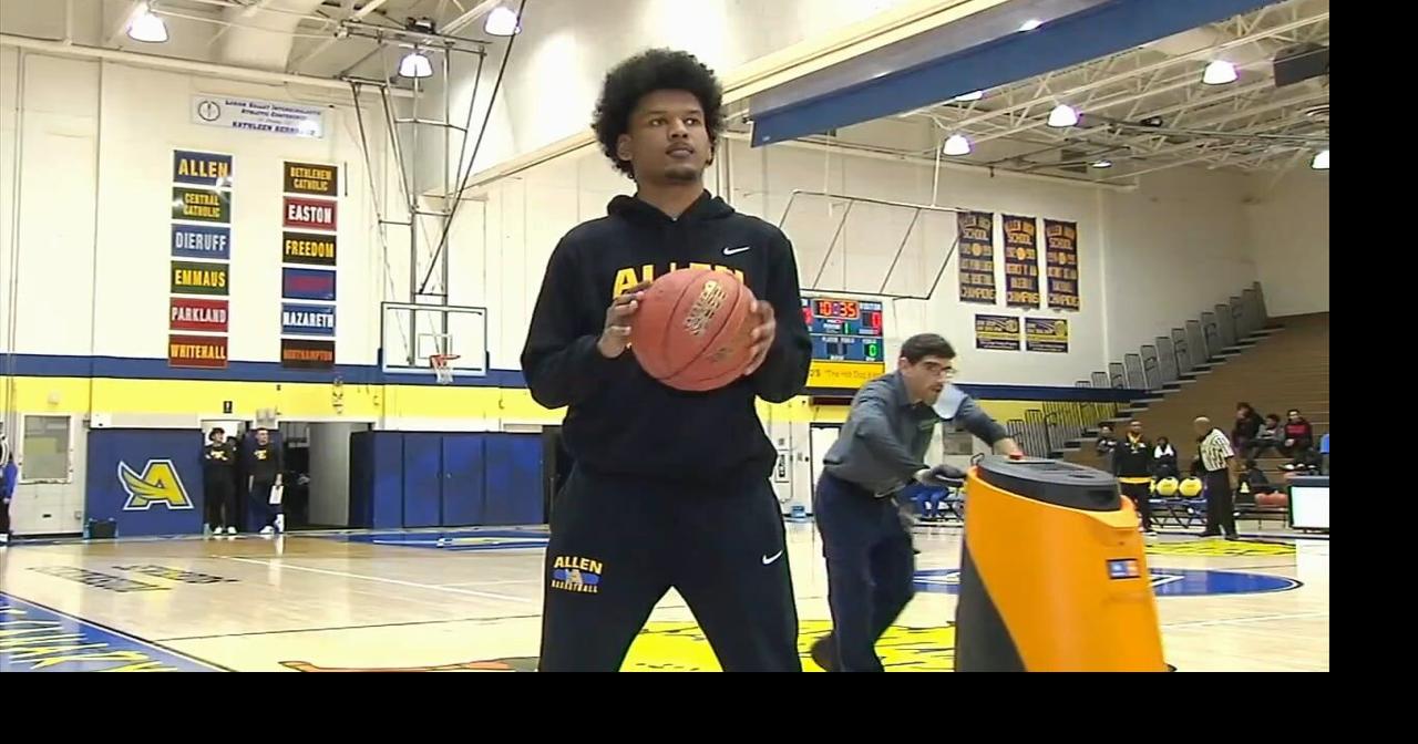 Chris Alejandro lidera con motivación y orgullo latino en William Allen ...