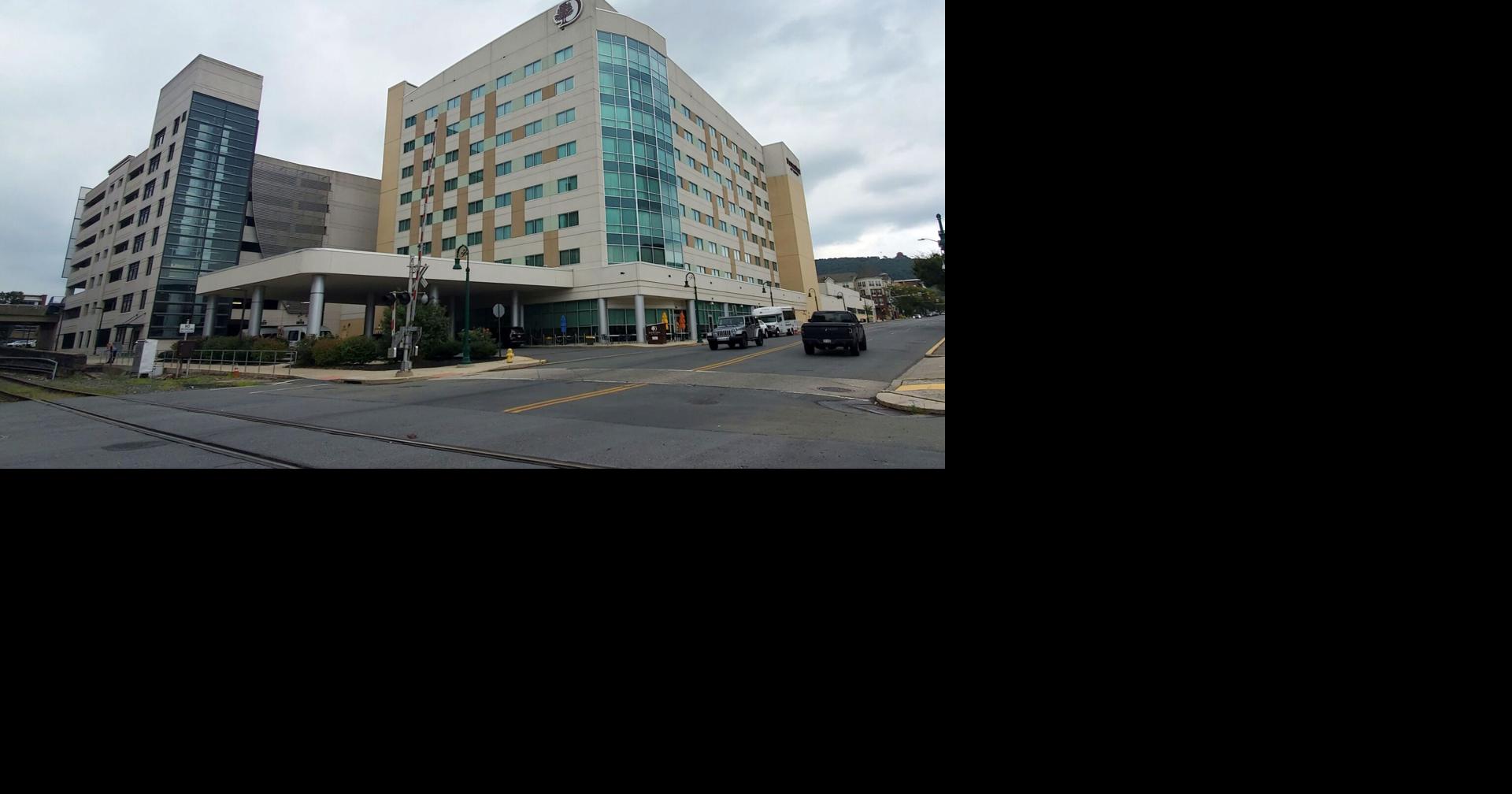 Reading's DoubleTree plays host to Pa. Latino Convention | Berks ...