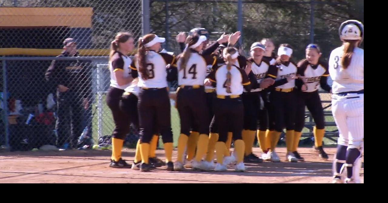 Northwestern softball defeats Notre Dame Green Pond | Sports | wfmz.com