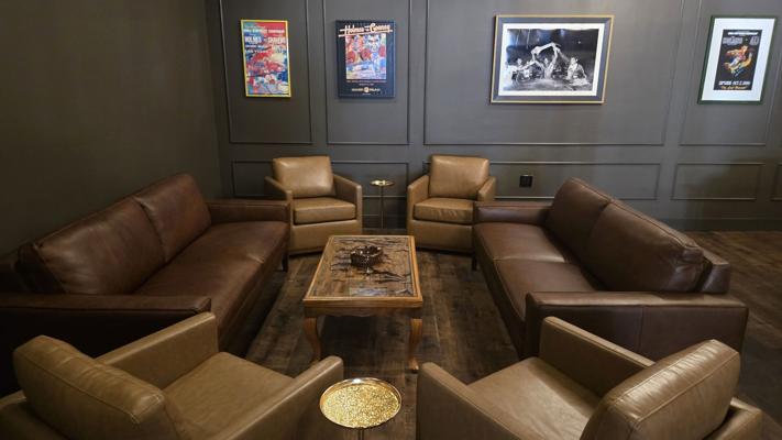 Larry Holmes Jr.’s new ‘Legends Cigar Bar’ brings smokin’ addition to ...