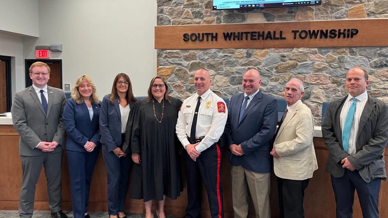 South Whitehall Twp. swears in new police chief, promotes sergeant ...
