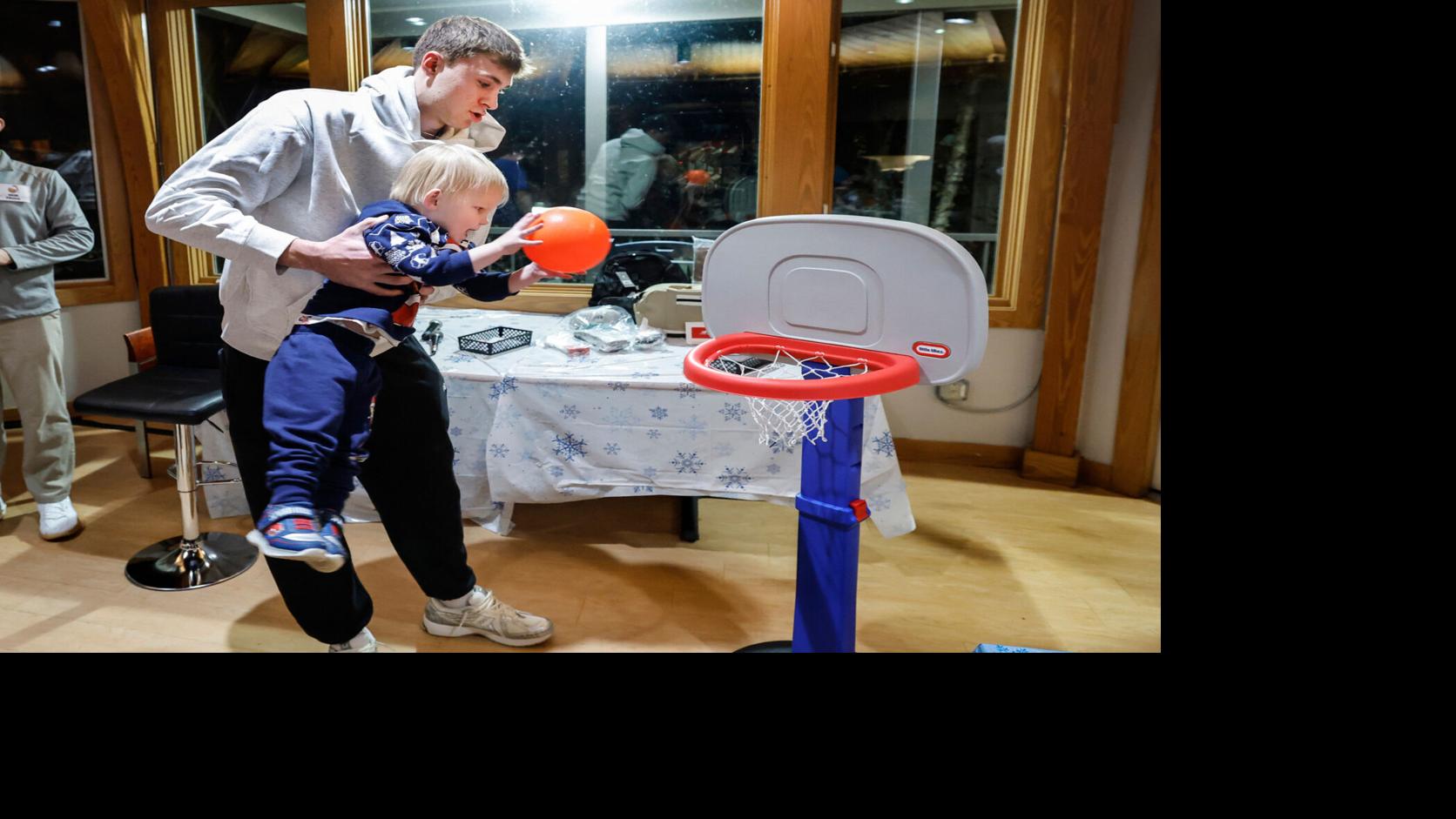 How Cooper Flagg’s family tragedy — and triumph — made one particular ...