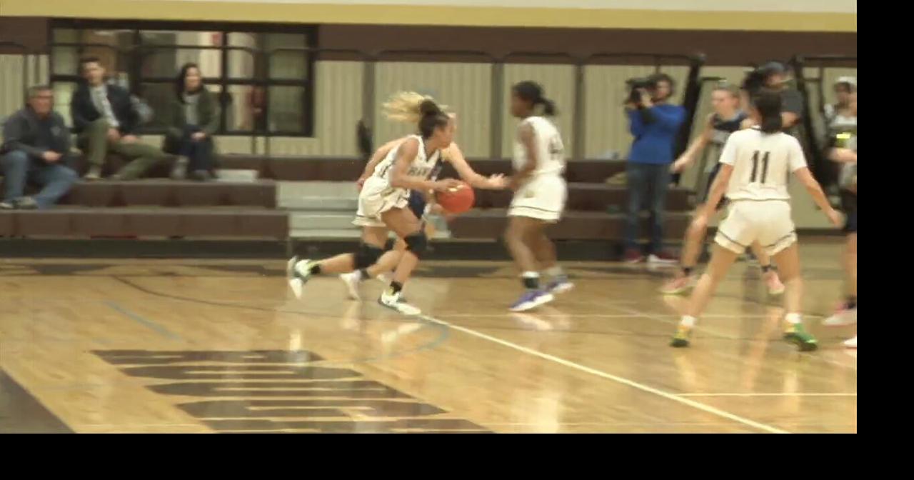 Becahi, Central Catholic roll in District semifinals | Sports | wfmz.com