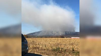 Blue Mountain fire update: Fire department sets up command center ...