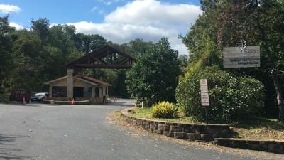 State troopers swarm Turkish compound near Saylorsburg | News | wfmz.com