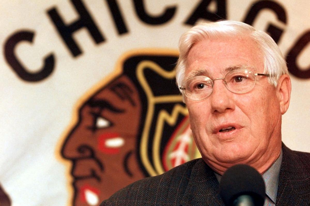 Hockey Hall of Fame player and longtime Blackhawks executive Bob ...