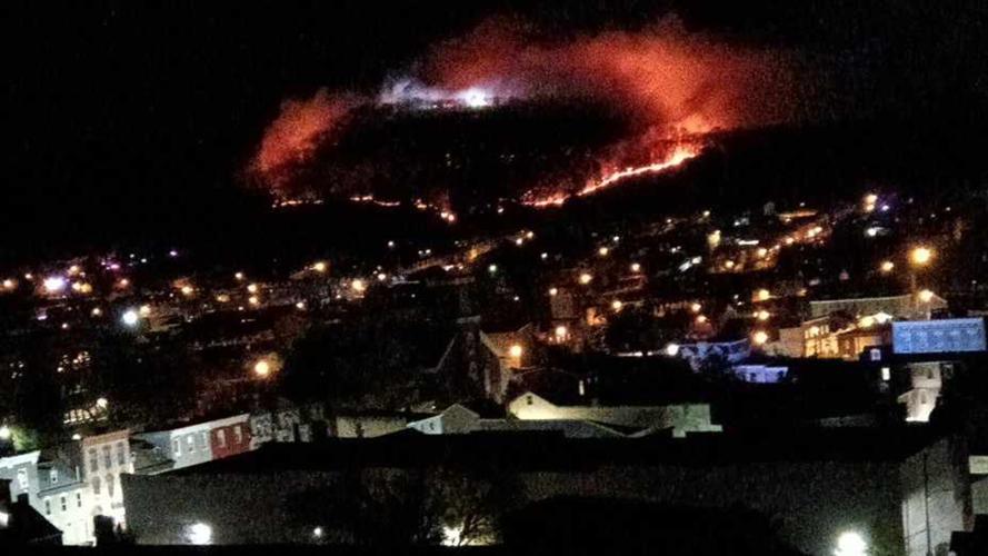 Massive brush fire strikes Neversink Mountain in Berks; evacuations ...