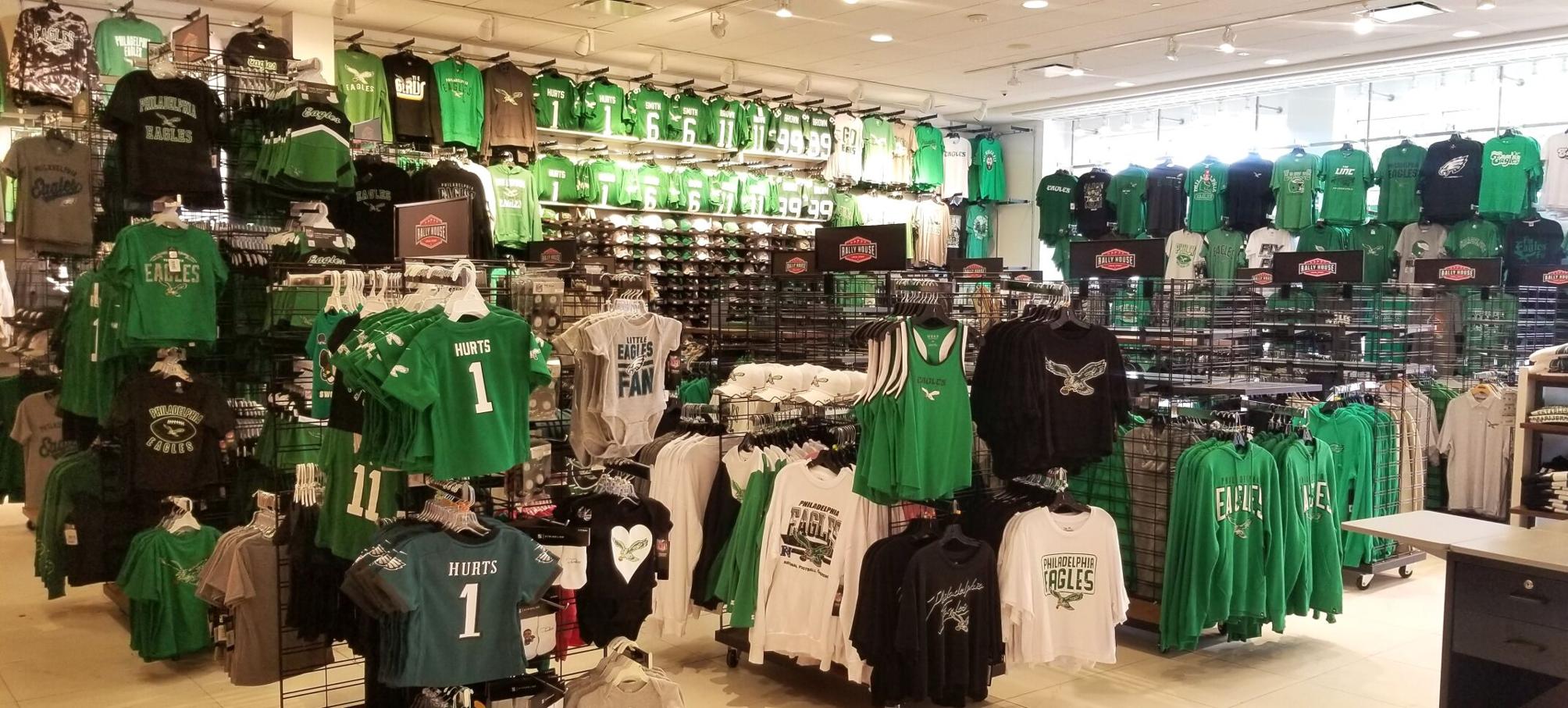 Sports gear store opens, 3 new restaurants coming soon at Promenade ...