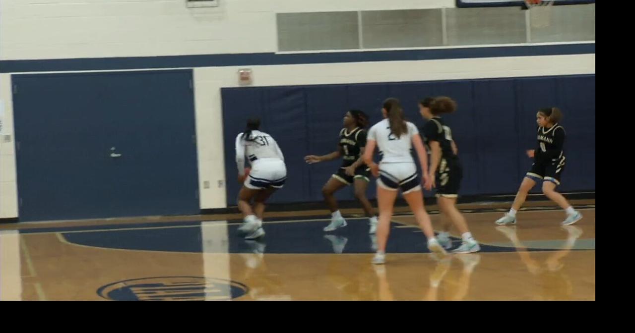 Wyomissing advances to the quarterfinals with a 62-52 win over Neumann ...