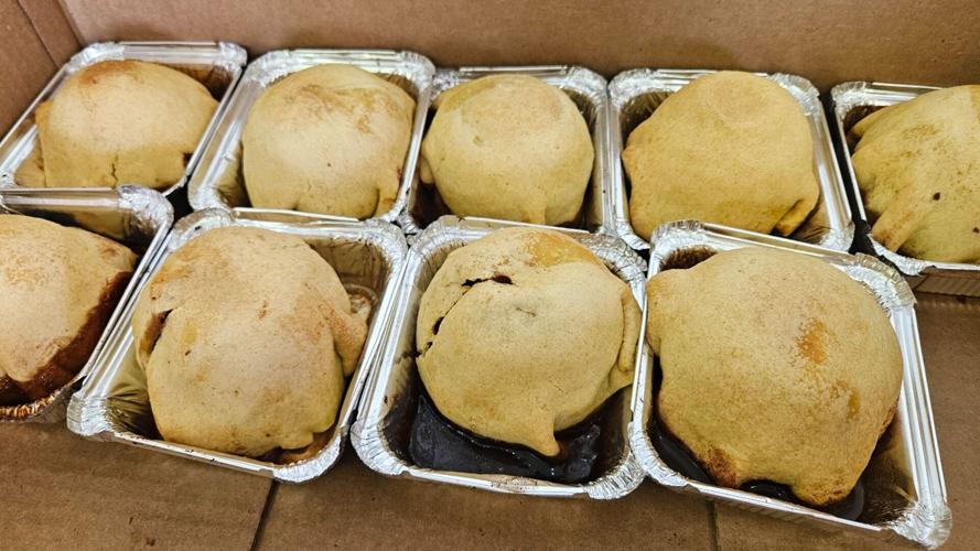 'Little Miss Apple Dumpling': Berks tradition kicks off 71st year ...