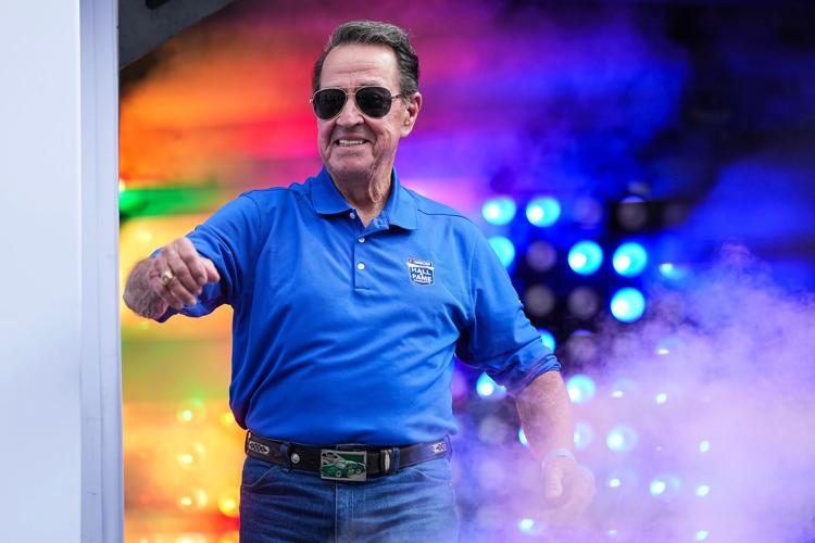 Kurt Busch, Harry Gant and Ray Hendrick inducted into NASCAR Hall of ...