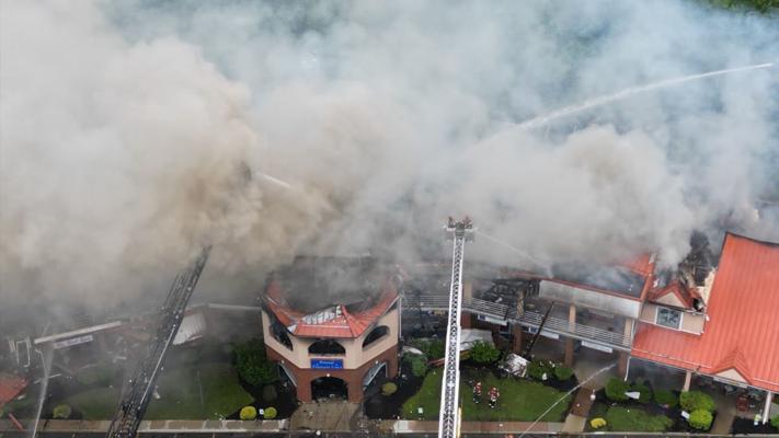 Large strip mall fire in Pocono Twp. | Poconos and Coal Region | wfmz.com