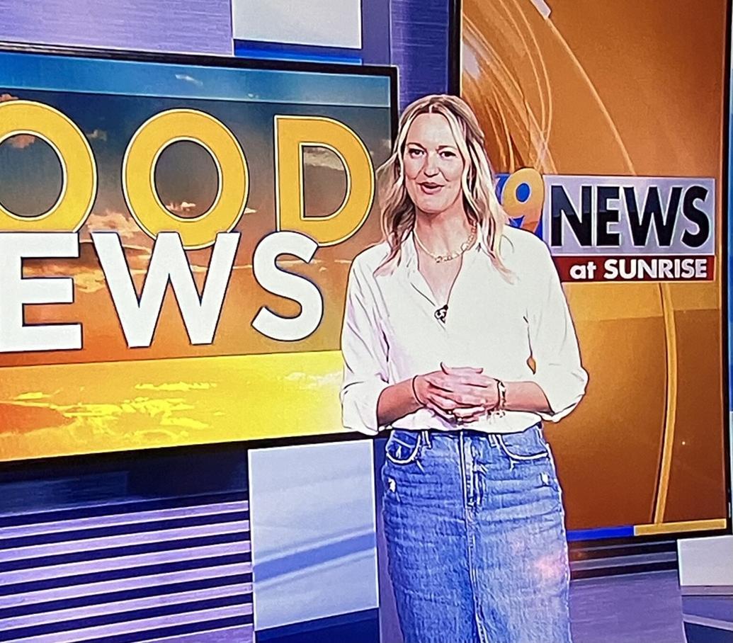 watching 69 news and love and Karens outfit | | wfmz.com