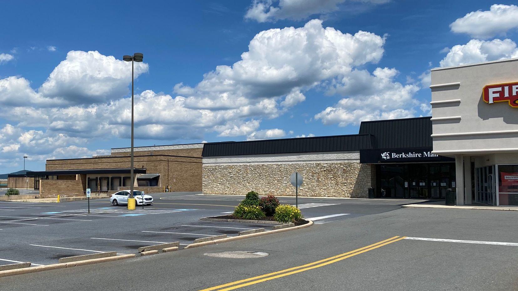 Berkshire Mall set to reopen under COVID-19 guidelines | Berks Regional ...