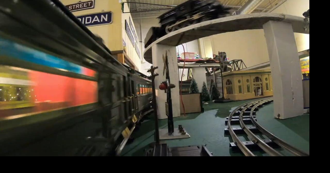 Reading Railroad Heritage Museum adds new pieces to annual Christmas ...