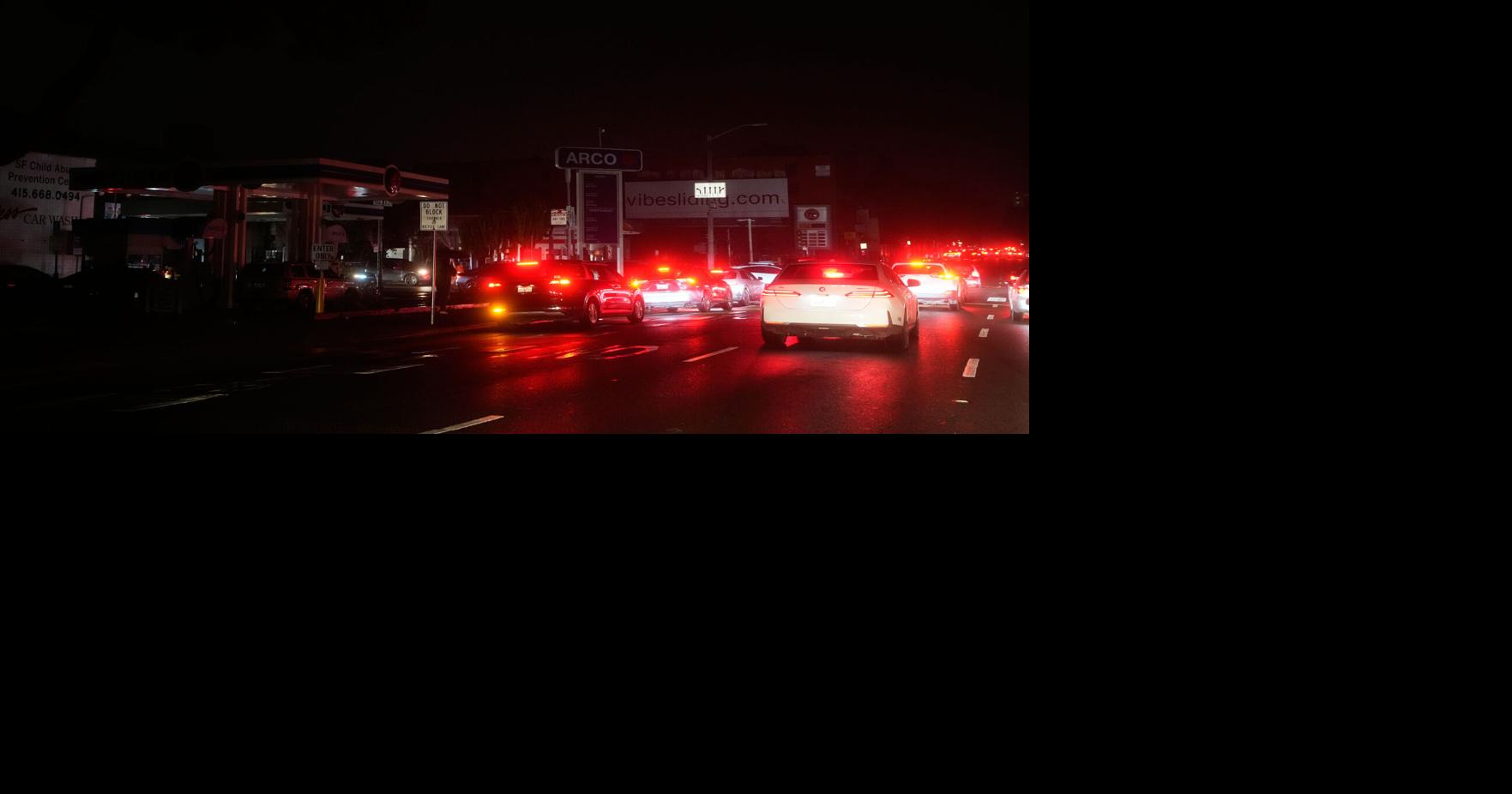 Waymos blocked roads and caused chaos during San Francisco power outage ...