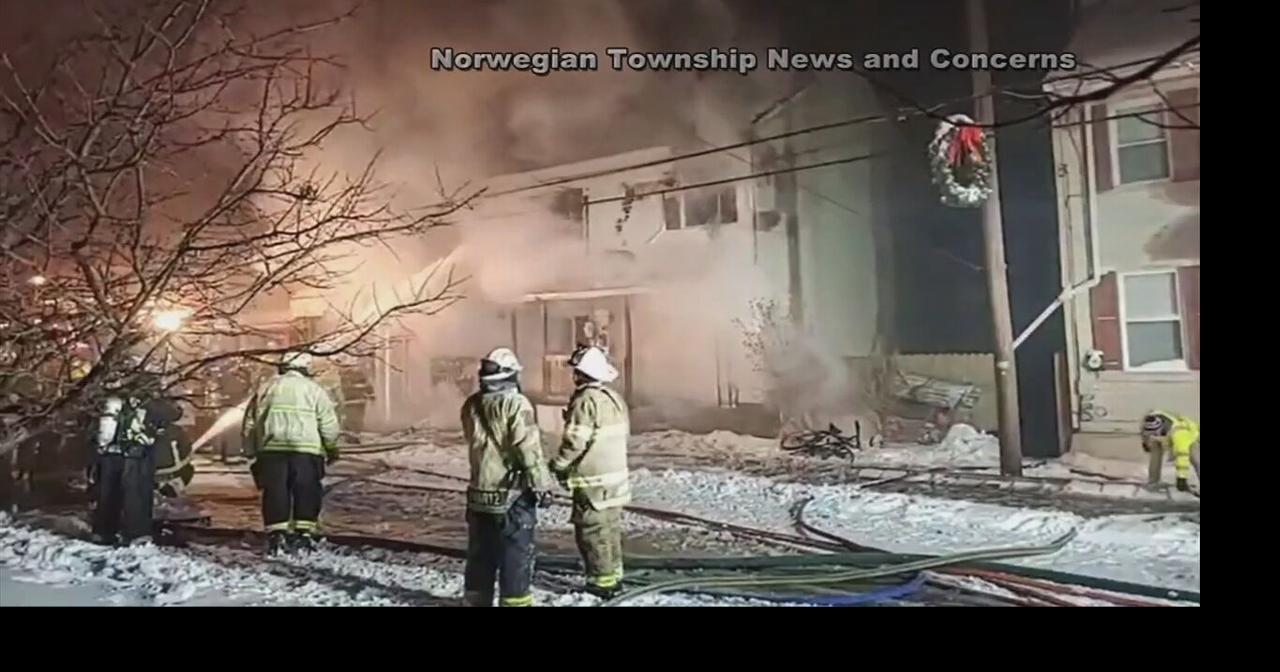 11 people looking for new place to live after fire destroys 2 homes in ...